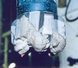 PAO lubricant inhibits bit balling, speeds drilling | Oil & Gas Journal