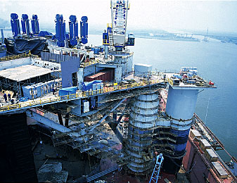 Dynamic positioning, compact power system create new life for ...