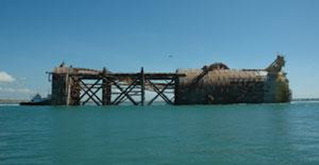 Shell installs world’s deepest production spar at Perdido | Oil & Gas ...