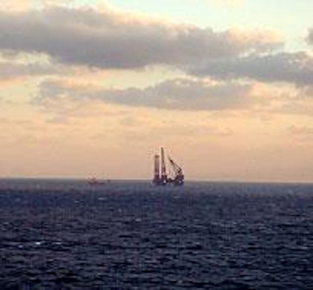 Pioneering deepwater gulf pipeline system integrates five segments ...