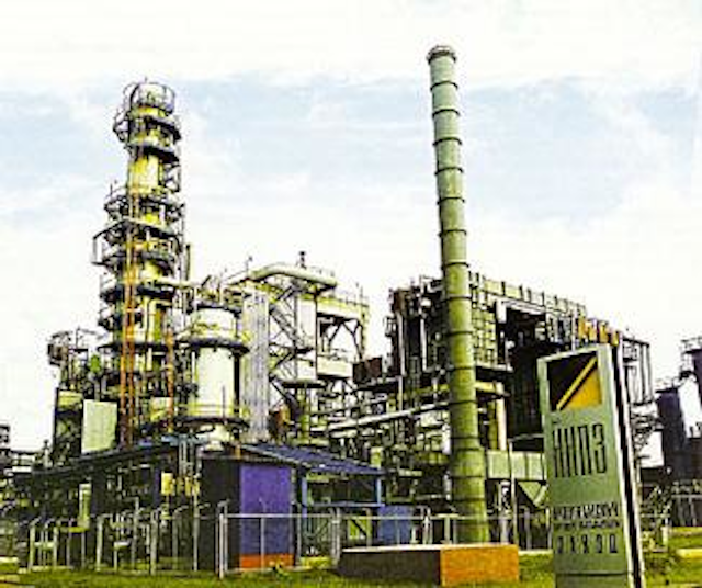 Russian refiners slowly building new units, upgrading refined product ...