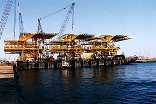 Platform modules loaded out for Saudi offshore fields | Oil & Gas Journal