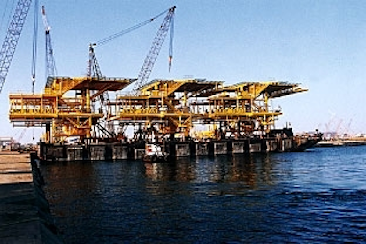 Platform modules loaded out for Saudi offshore fields | Oil & Gas Journal