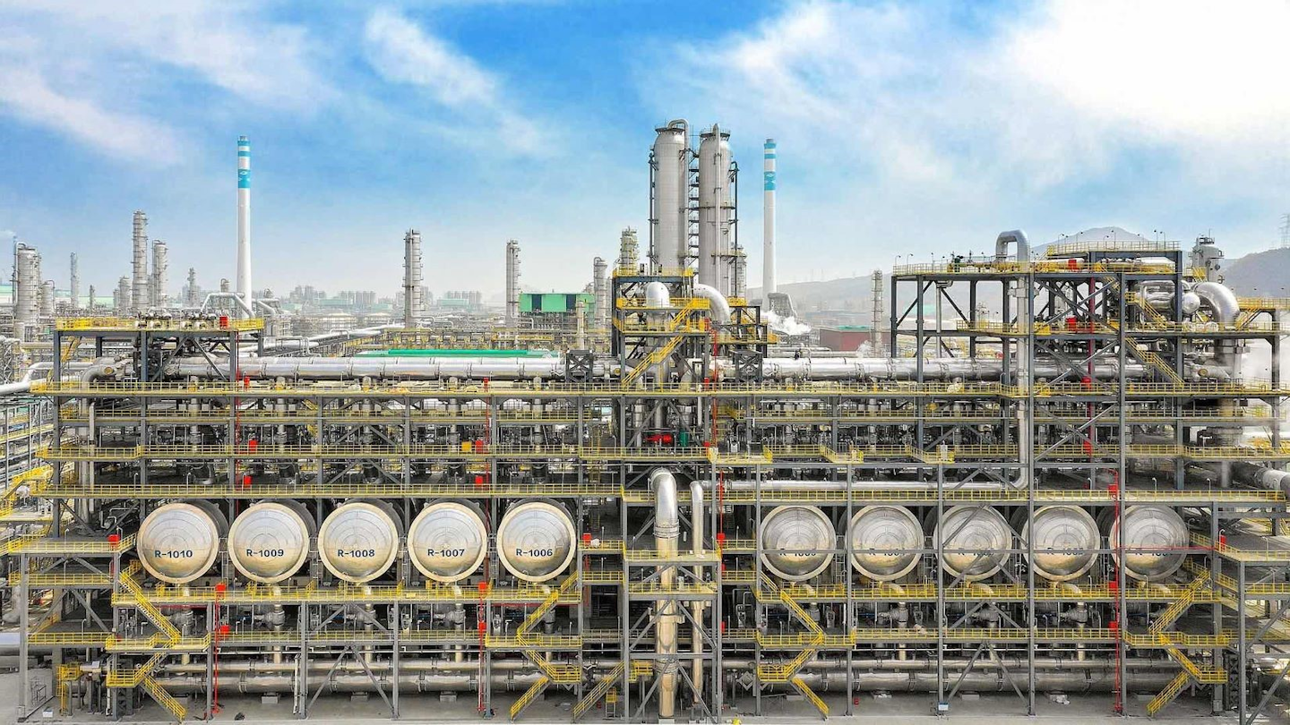 Hengli commissions unit at Dalian complex | Oil & Gas Journal