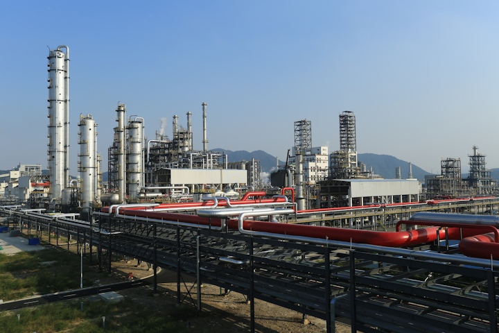 Chinese operator lets contract for C3 Oleflex unit | Oil & Gas Journal