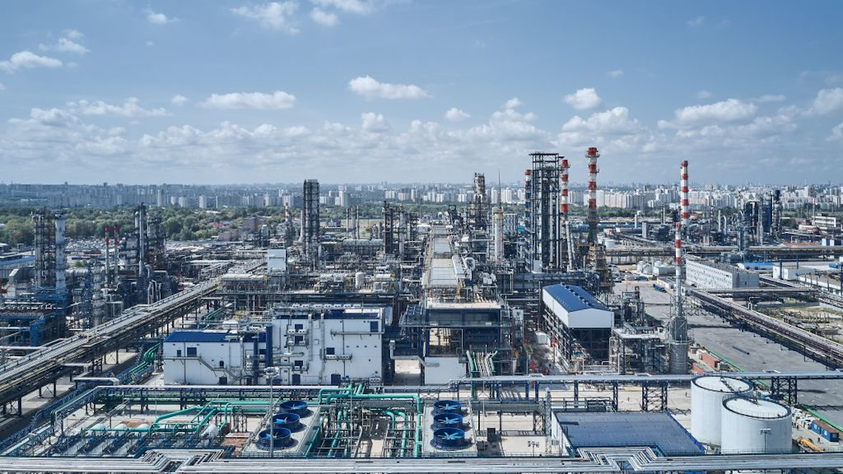 Gazprom Neft launches new complex, confirms next modernization phase at ...