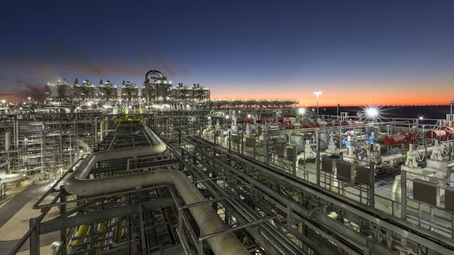 US petrochemical operators resume major projects, pause future plans ...