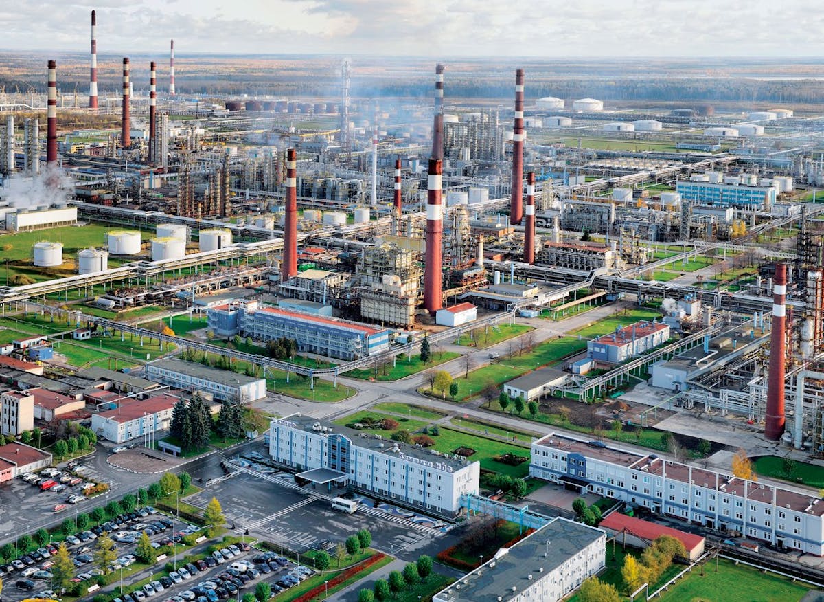 Russian refinery lets contract for grassroots delayed coking complex ...