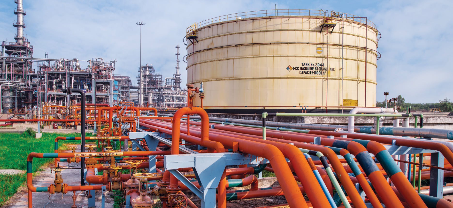 Indian Oil lets contract for proposed Paradip petrochemical complex ...